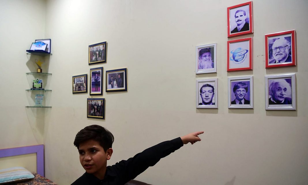 Meet Hammad Safi: The Youngest Motivational Speaker - YupLife