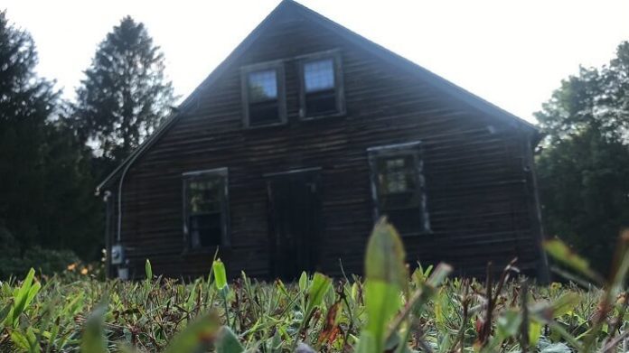 You Can Stay at ‘The Conjuring’ House and Become a Paranormal ...